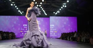 How To Walk Like A Model: Step By Step Guide - Center Stage